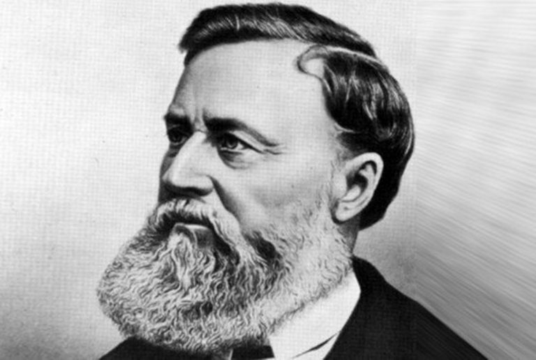 Isaac Singer: History of the sewing machine invention