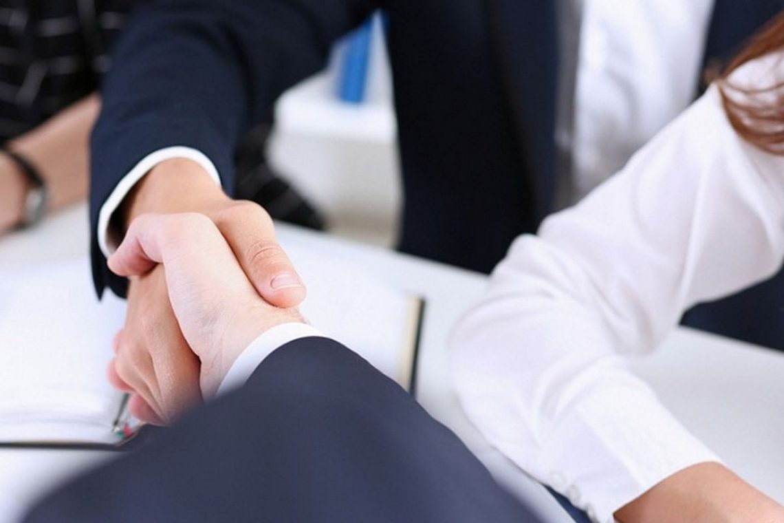 Factoring and forfeiting as business tools