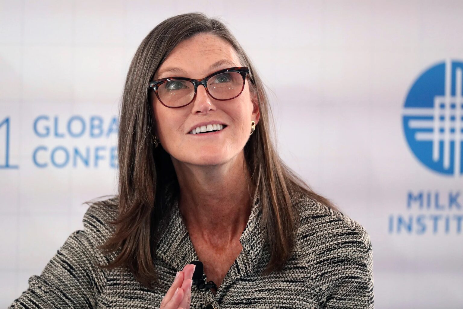 What investor Cathie Wood is known for: her professional journey.