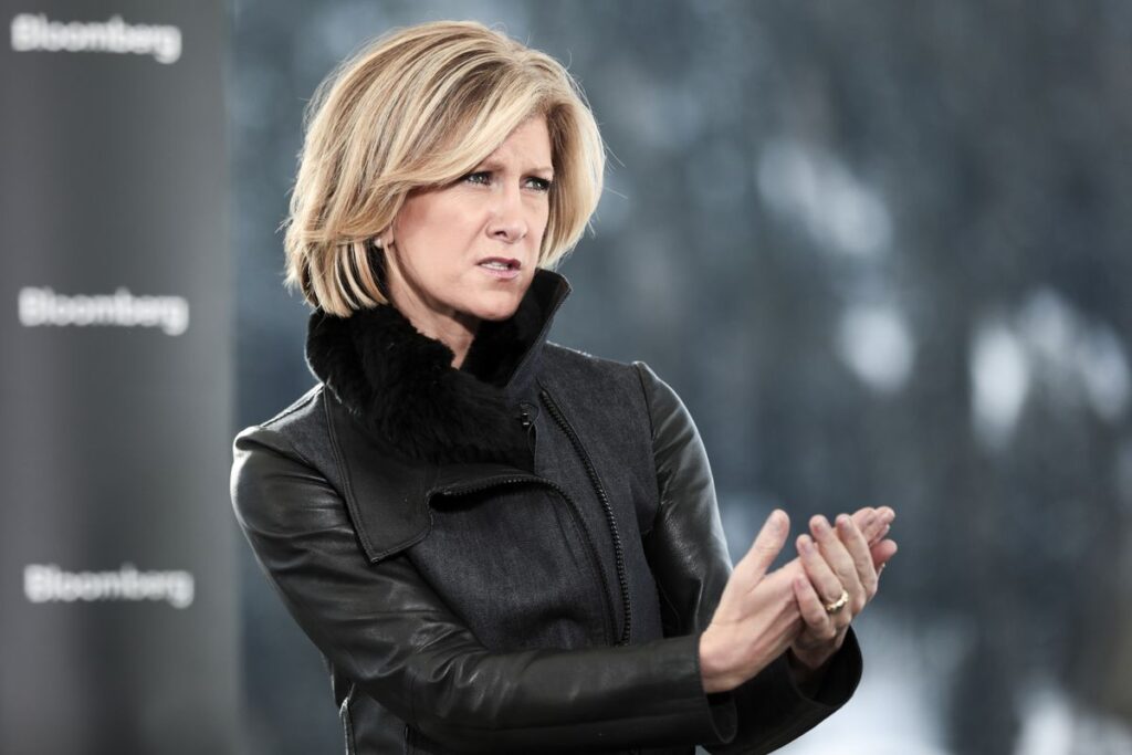 Mary Erdoes: biography and professional path of the financier